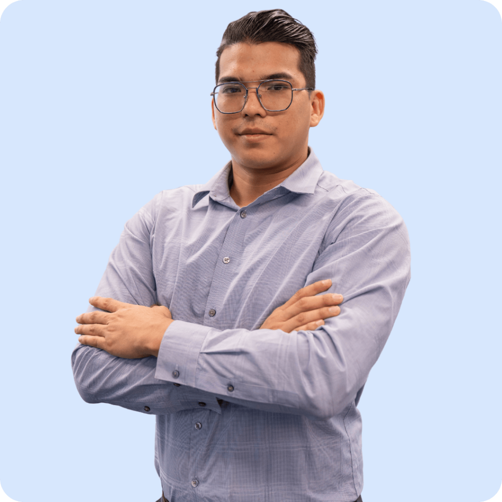 Nosotros - 360 Sterling